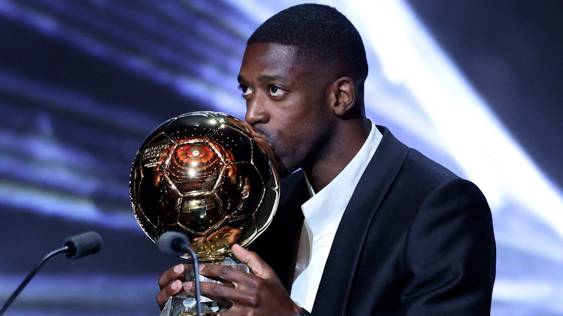 Ousmane Dembélé verslaat Lamine Yamal en wint Ballon d’Or 2025 | Voetbalzone